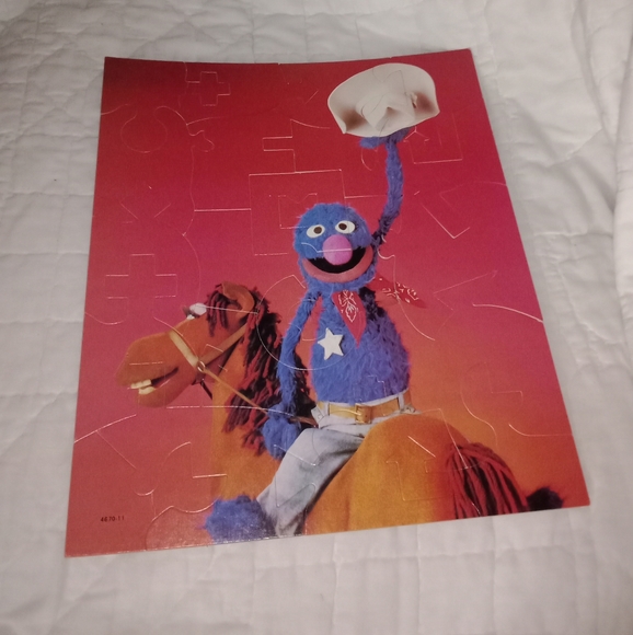 Sesame Street | Toys | Vintage 982 Sesame Street Grover 24 Piece Puzzle ...